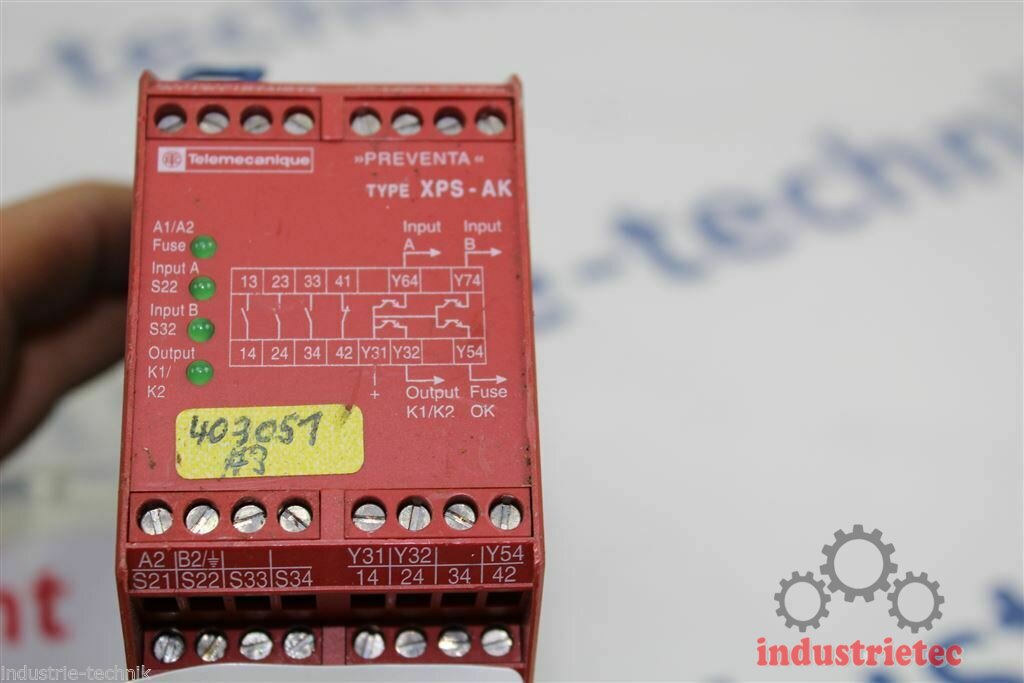 Telemecanique XPS-AK XPSAK311144 Relais Sicherheitsrelais, 75,00