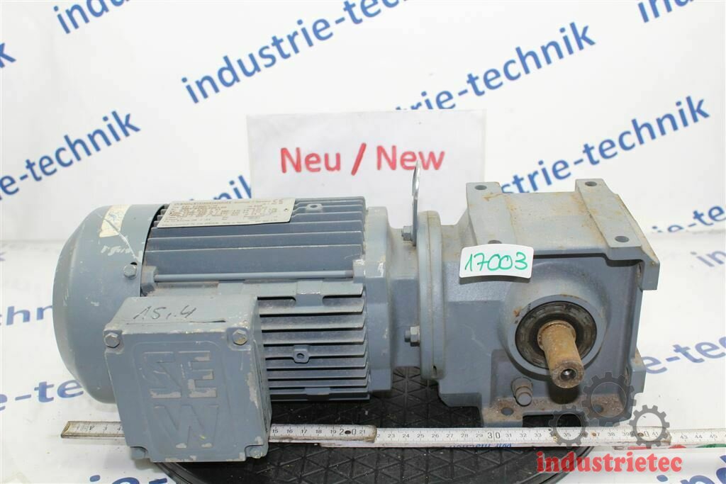 SEW Getriebemotor 1,5 KW 325 Min R47DT90L4 STERNGETRIEBEMOTOR gearbox ...