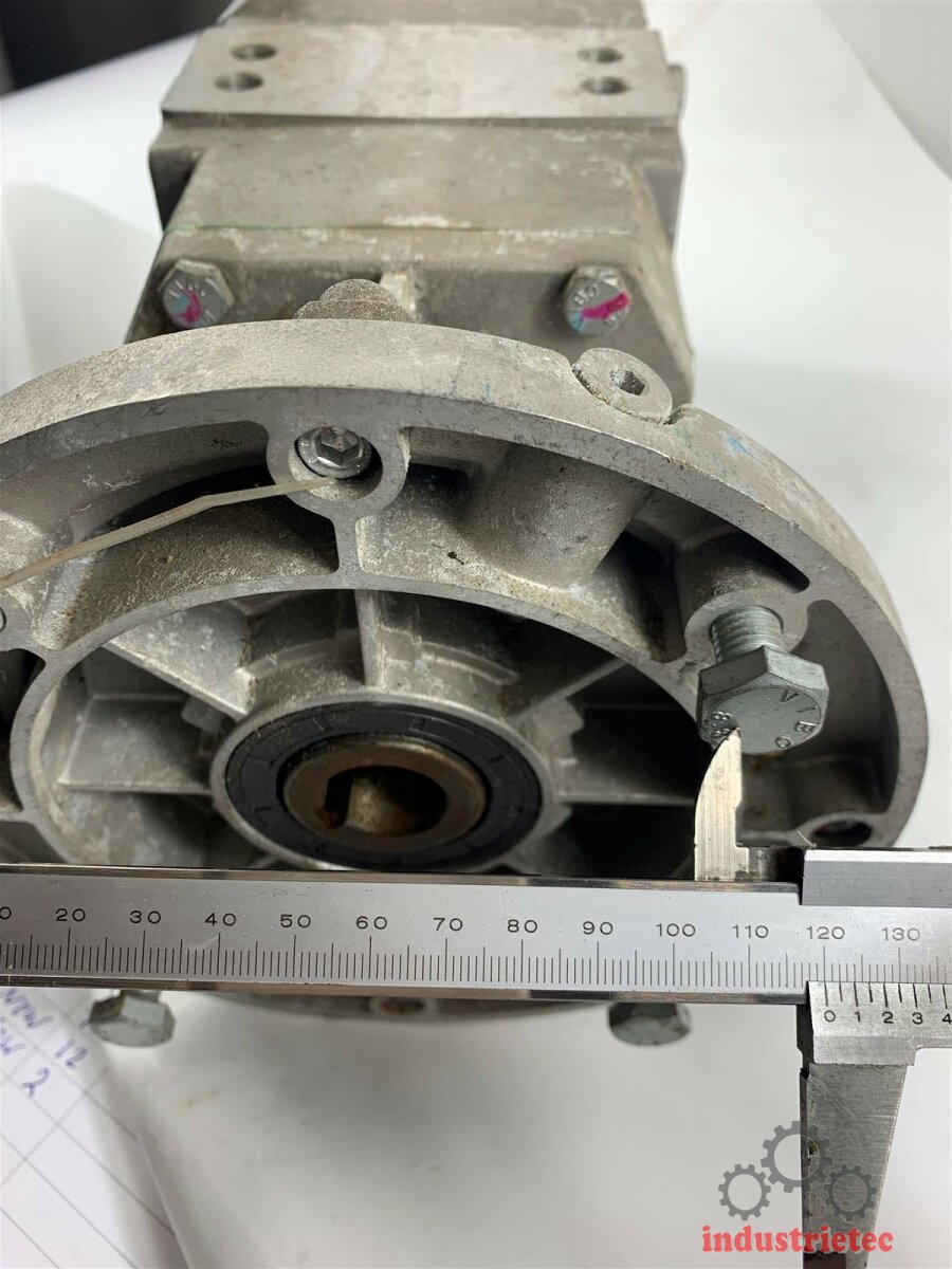 Bonfiglioli Riduttori A302 UH35 P90 2D3D Stirnkegelradgetriebe Gearbo ...